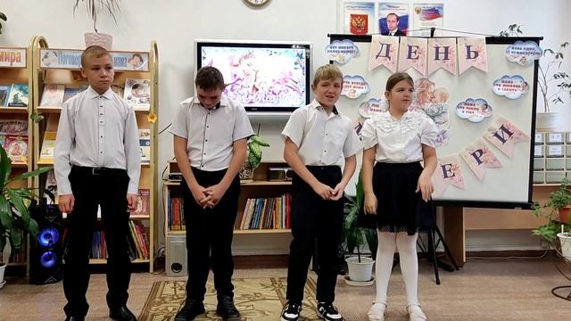 Поэтическое крылечко "Поговори со мною, мама"