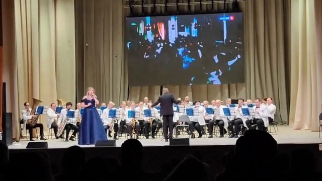 "Довоенный вальс"  Поет Елена Старкова