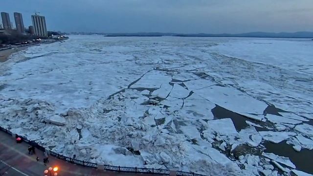 Ледоход на Амуре 2021