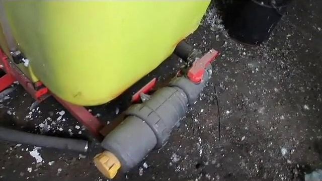 Оборудование для внесения ЖКУ и КАС экспресс-обзор от Янина Михаила