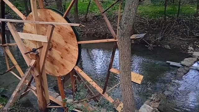 Водяное колесо в Керчи