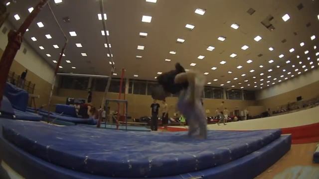 Parkour in the hall 2