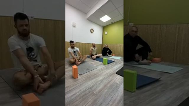 Мужиковая йога