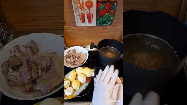 Кюфта-бозбаш. Густой, ароматный суп