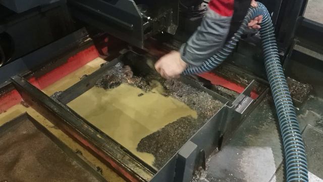 Планово-предупредительный ремонт (ППР) станка ЧПУ— техническое обслуживание промышленным пылесосом