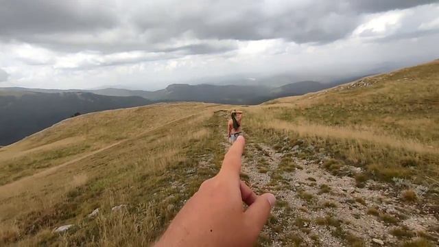 Роман-Кош. ИСТЕРИКА И ПОДЪЕМ НА ВЫСОТУ 1545 МЕТРОВ. САМАЯ ВЫСОКАЯ ГОРА КРЫМА (3 часть).