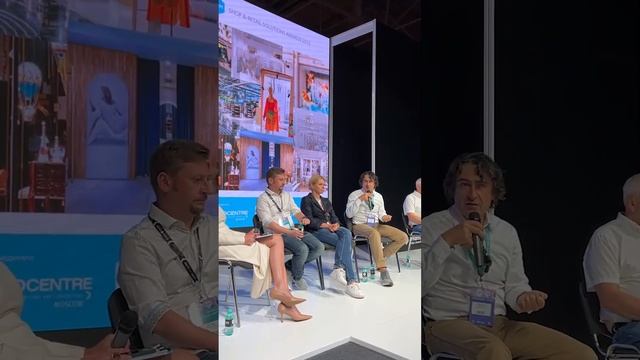 О коммуникации с покупателем с помощью экранных решений.