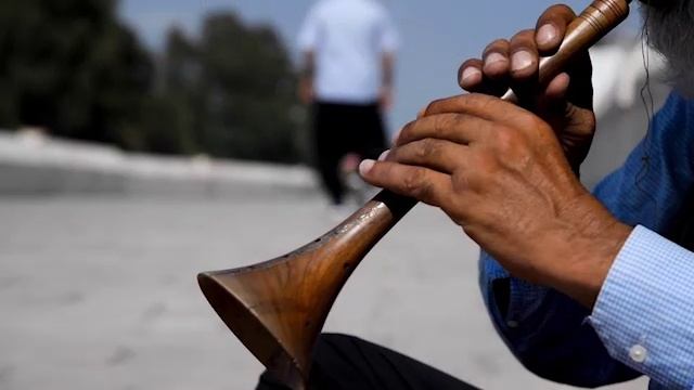 Popular music _Turkey_beehive6-culture-video-unit-5