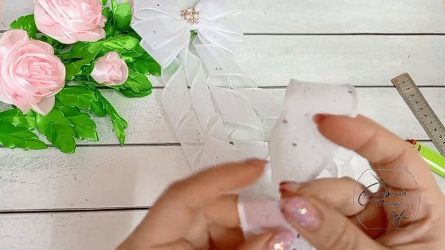 МК. Модный белый бант в школу.