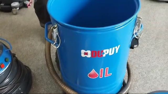 Промышленный пылесос для уборки СОЖ или Масла. Промышленный пылесос для уборки станков ЧПУ