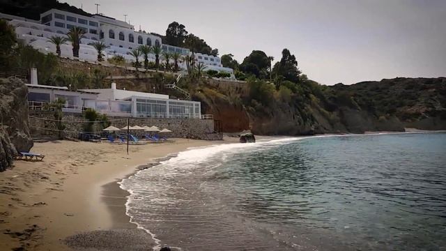 Istron Bay Hotel 5*. Обзор пляжа в мае 2016. Overview of beach in May 2016.