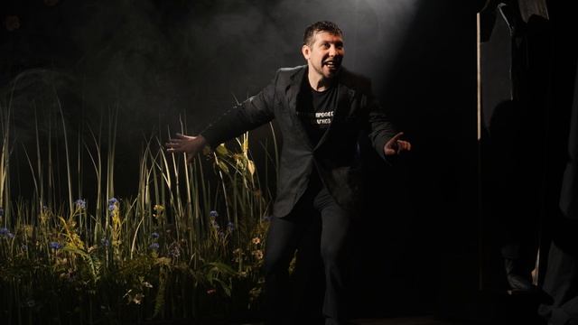 Репетиция спектакля "Сон смешного человека"