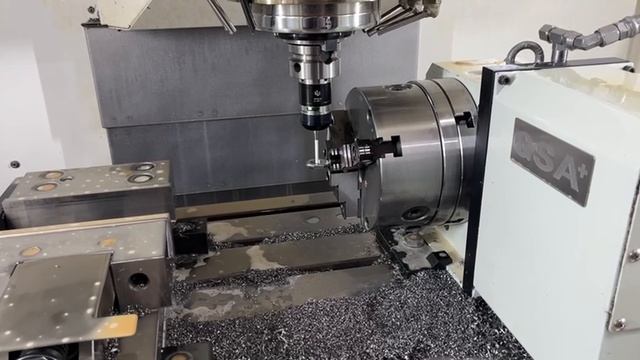 Люди и станки. Токарно-фрезерные работы по металлу.