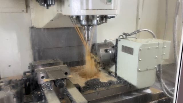 Люди и станки. Токарно-фрезерные работы по металлу.