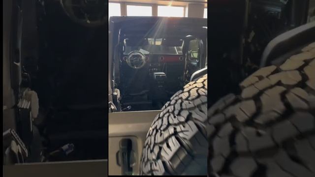 Комплексная шумоизоляция Jeep Wrangler