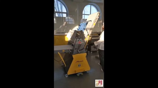 Раскатка пряничного теста Flamic