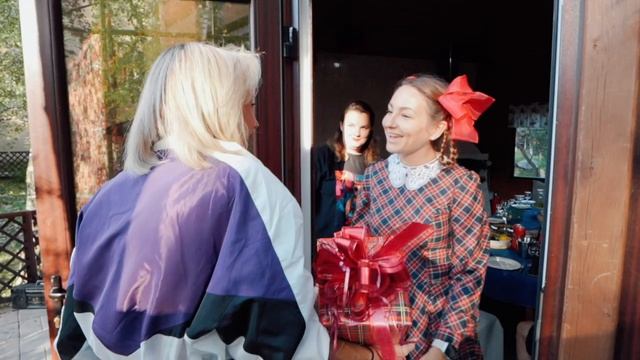 Грин парк Домодедово  день рождения в стиле 90-х