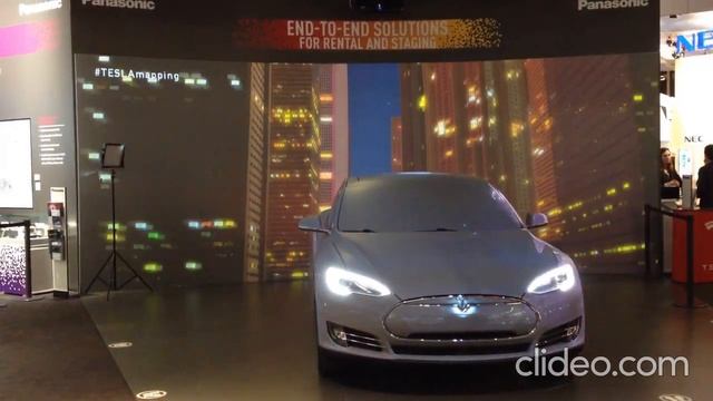 Решение для автосалонов на проекторах.