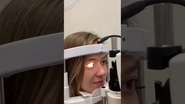 Лечение отслойки сетчатки и лазерная коррекция методом ReLEx SMILE при миопии -8. Зрение - 100%!