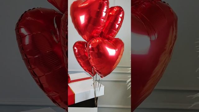 Коробка сюрприз с воздушными шарами "Красные сердца"  #shorts