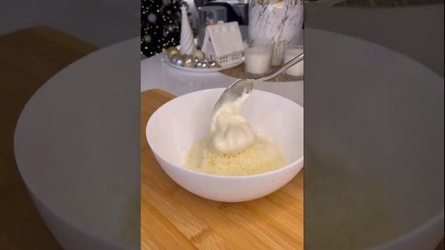 закуска с шпротами и гренкой