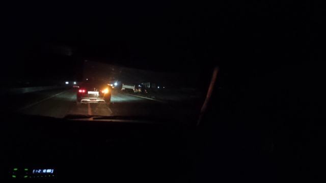 По дороге домой увидели большой пожар. Этот пожар было видно за 10 километров.