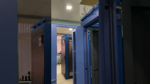 Входные двери зеркалом