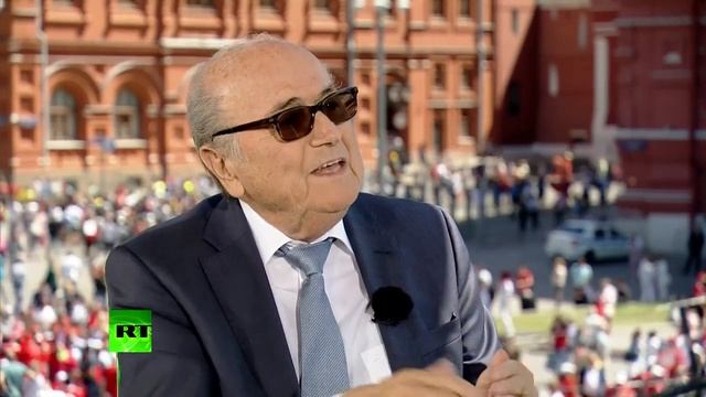 Экс президент ФИФА Йозеф Блаттер обсуждает ЧМ18!