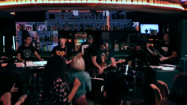 Эстрада - На лабутенах (Ленинград cover)