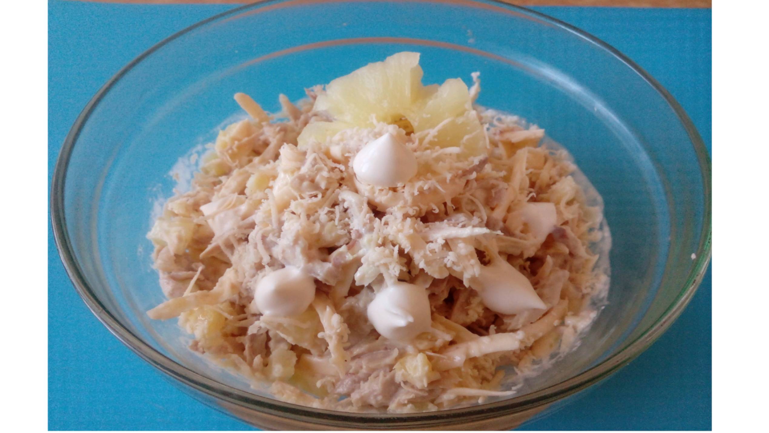 САЛАТ ПИКАНТНЫЙ С АНАНАСОМ