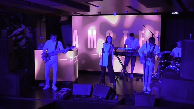 10 Maximum 22 07 2023   Don’t Speak No Doubt cover