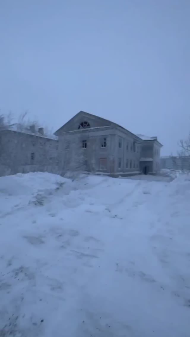 Новогодняя Воркута 2023-24г. П. Комсомольский. Наш дом.., наша квартира.. и ПАМЯТЬ. Часть 1.