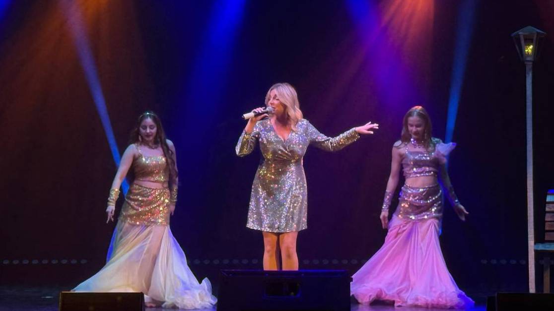 Золотая рыбка - Заболотная Ольга и студия восточного танца Елены Евсеевой