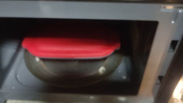 Оладьи в  контейнере MIKU