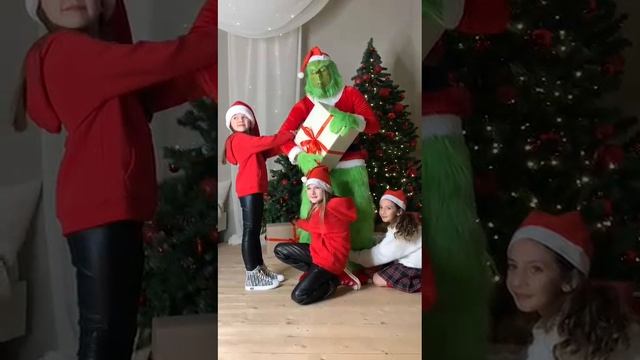 костюм Гринча

dedmorouz.ru
https://vk.com/dedmorozisnegurohka