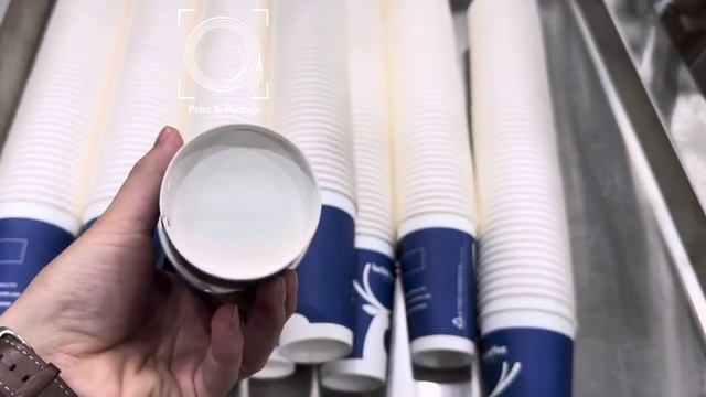 Высокоскоростной станок для производства бумажных стаканов горизонтального построения.