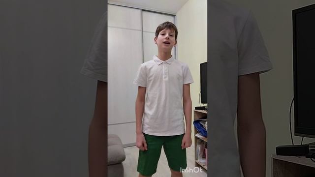 30.10.2024 Рамиль поёт песни "Тополя" и "Черный кот", подготовка к концерту