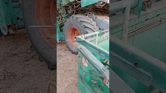 Комбайн 
Дон
1500Б экспресс-обзор от Константина Велигодского