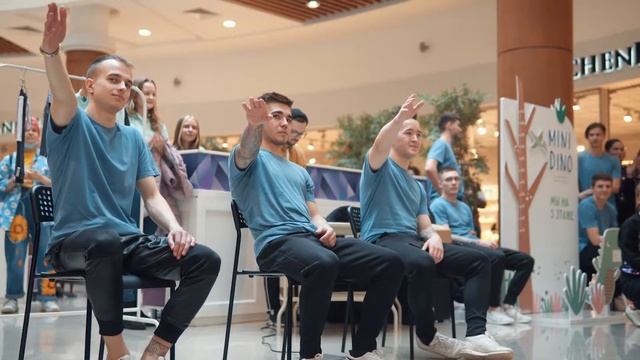 Совместный баттл МиниДино и Школа танцев «ЮДИ» в Изумрудном городе