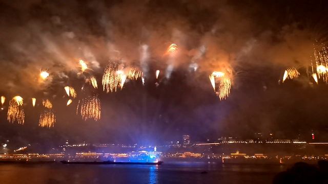 Салют в честь 800 лет Нижнего Новгорода 2021