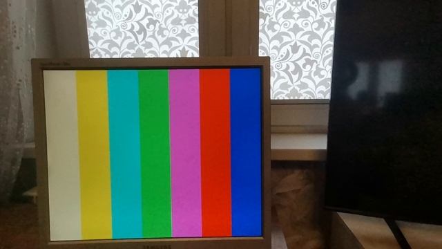 Обзор монитора Samsung 720N