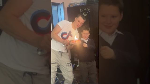 Игра с огнем на дне рождения.part 2