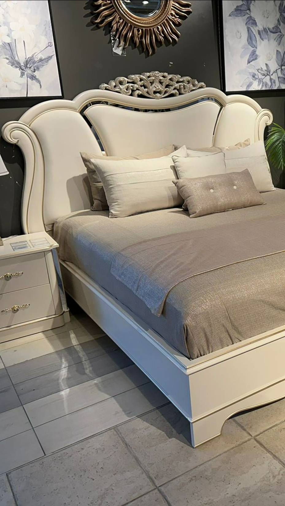 📌 Спальный гарнитур Paolina современная классика для интерьера спальни