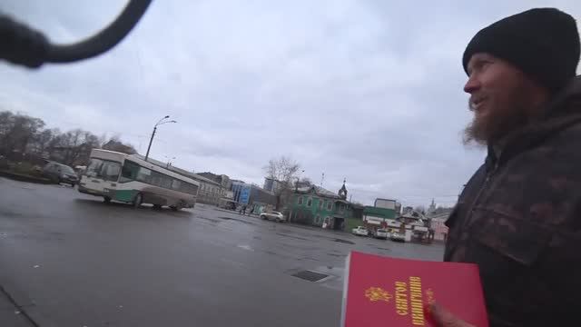 Благовестие на улицах Барнаула после службы. 03.11.2024 г.