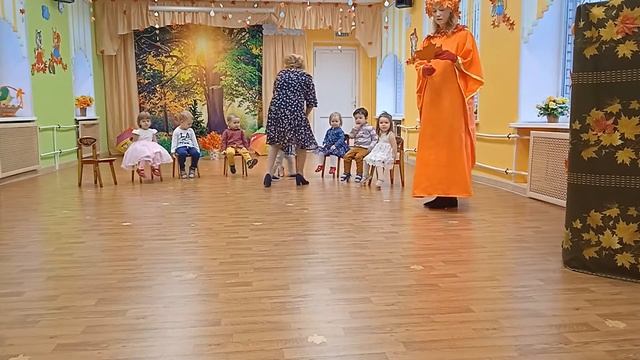 Утренник у Машеньки "В гости к зайчику"