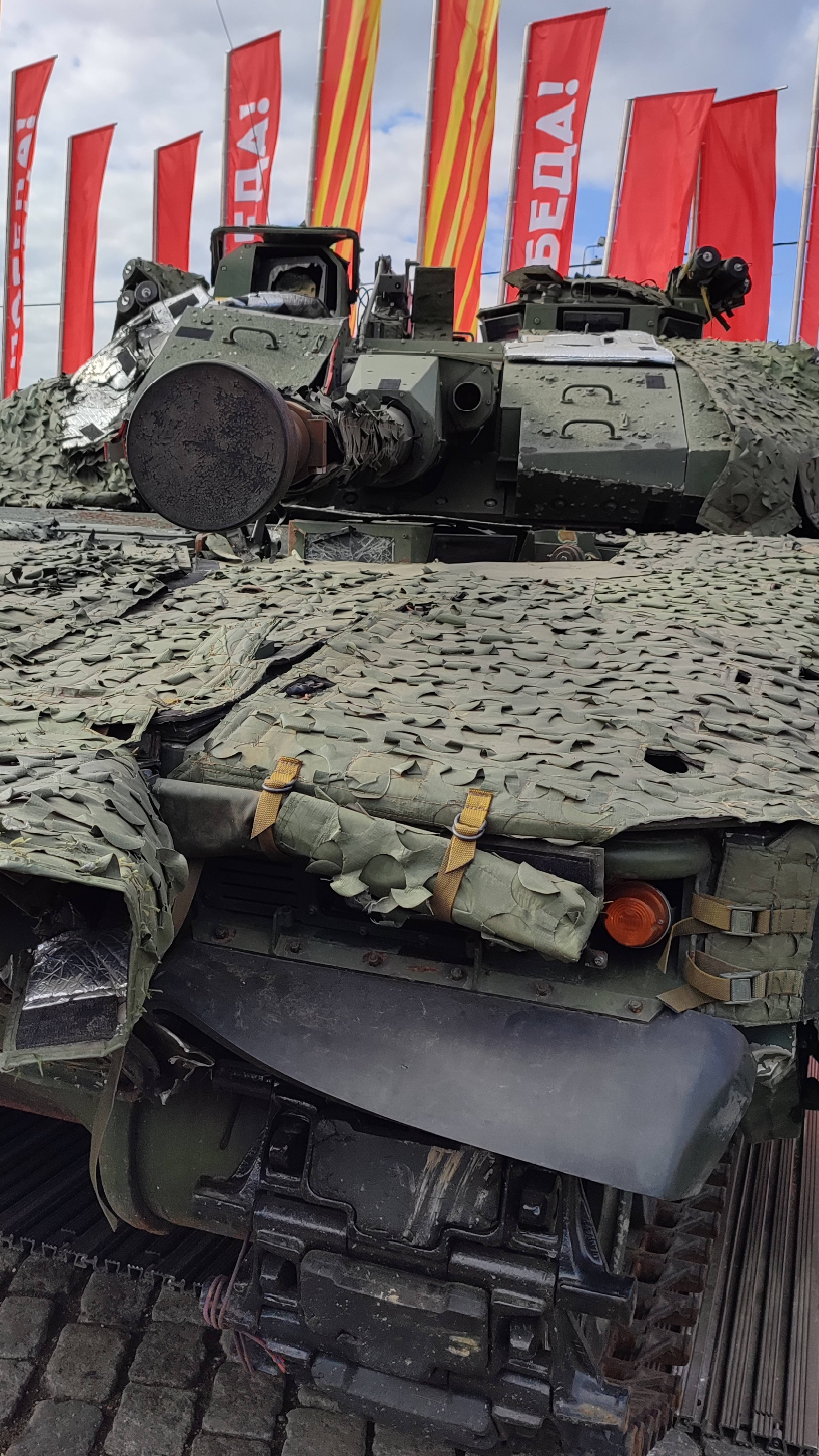 СВО, шведская боевая машина пехоты "CV 9040" в Парке Победы в г. Москве.