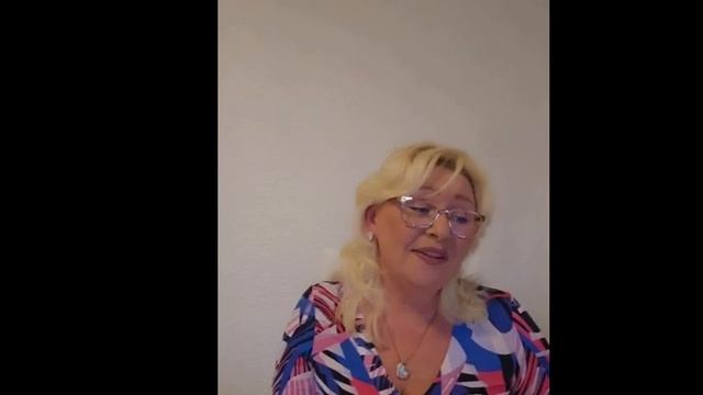 LARISSA 3 - НОСИКИ КУРНОСИКИ СОПЯТ.