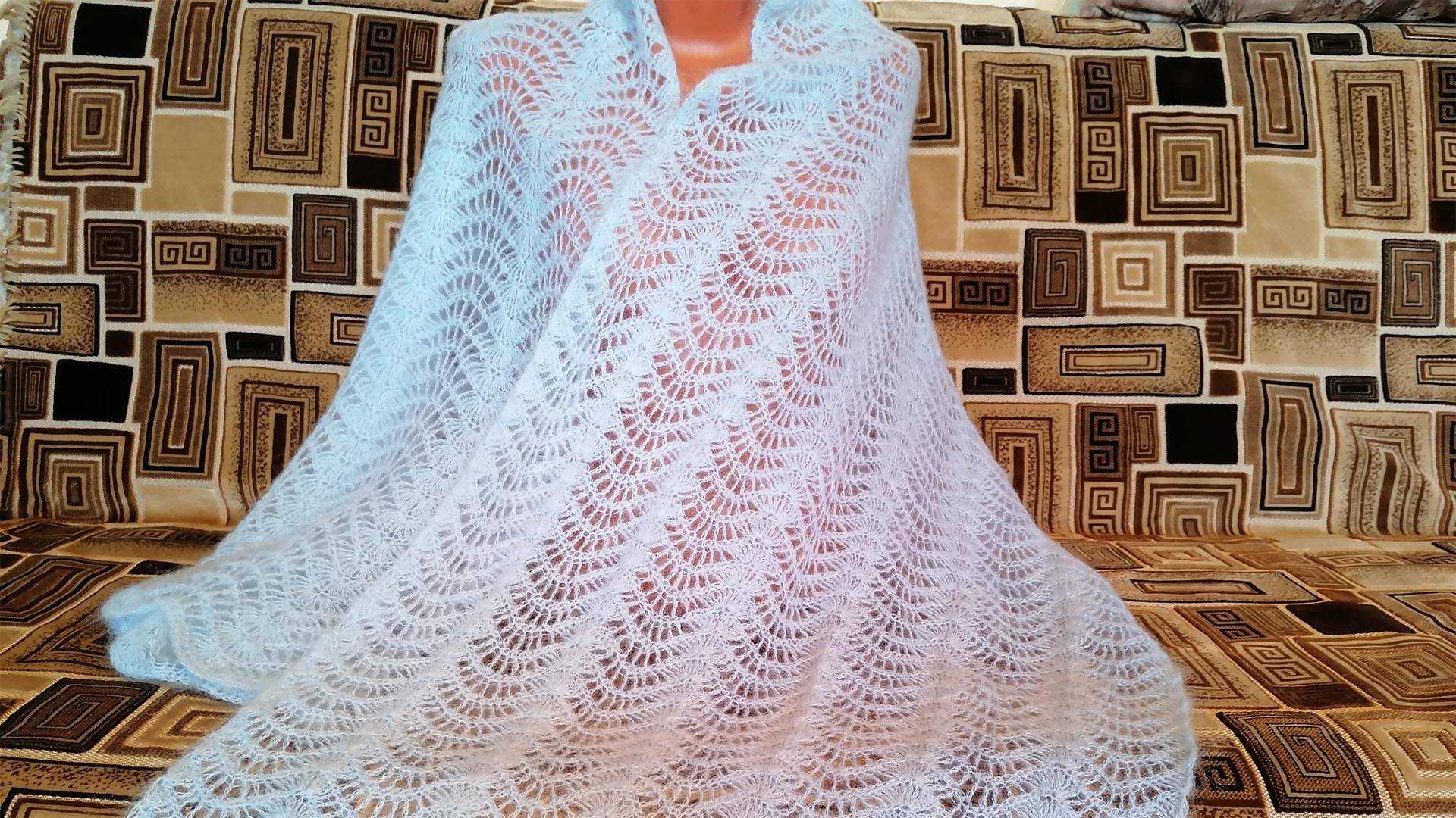 Небесно- голубой палантин крючком//МК Вязание образца узора.