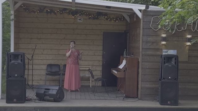 Песня " Краснознаменский вальс" - исполняет Светлана Руль