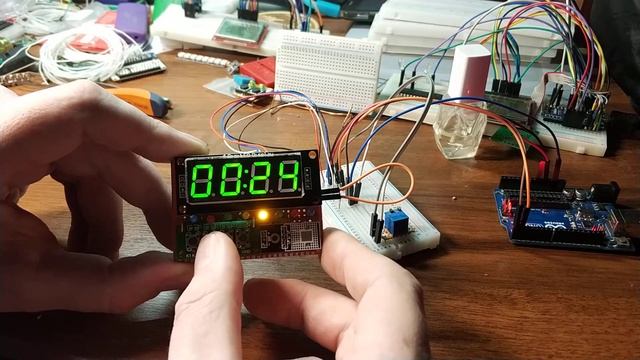 Часы на TM1637 и DS1302 (вторая версия)